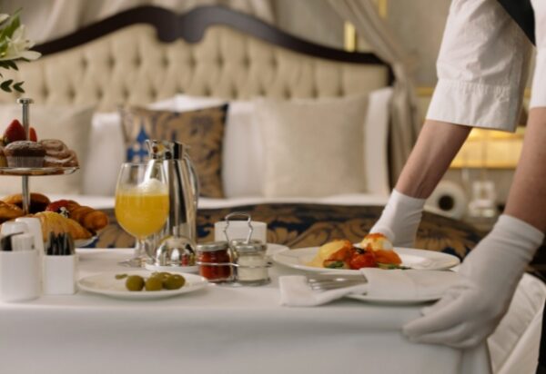 Food and Beverage Trolleys | Buy Service Trolleys in UAE